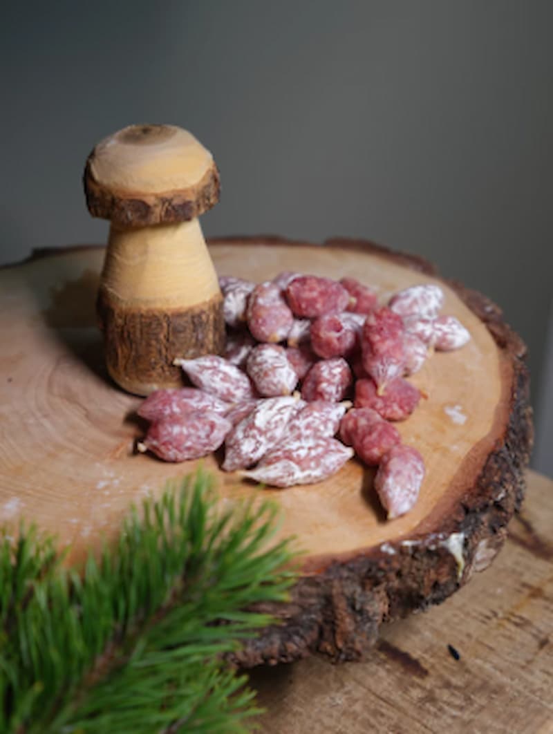 Grignotons Parmesan : un petit saucisson à base de parmesan